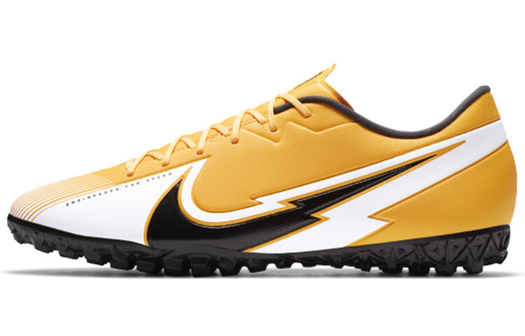Бутсы NIKE