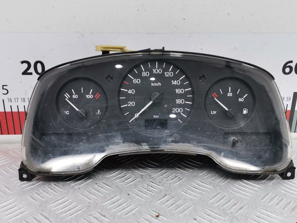 Панель приборная (щиток приборов) / 2039967 QB90589494 9193335 для Opel Astra G (с пробегом)