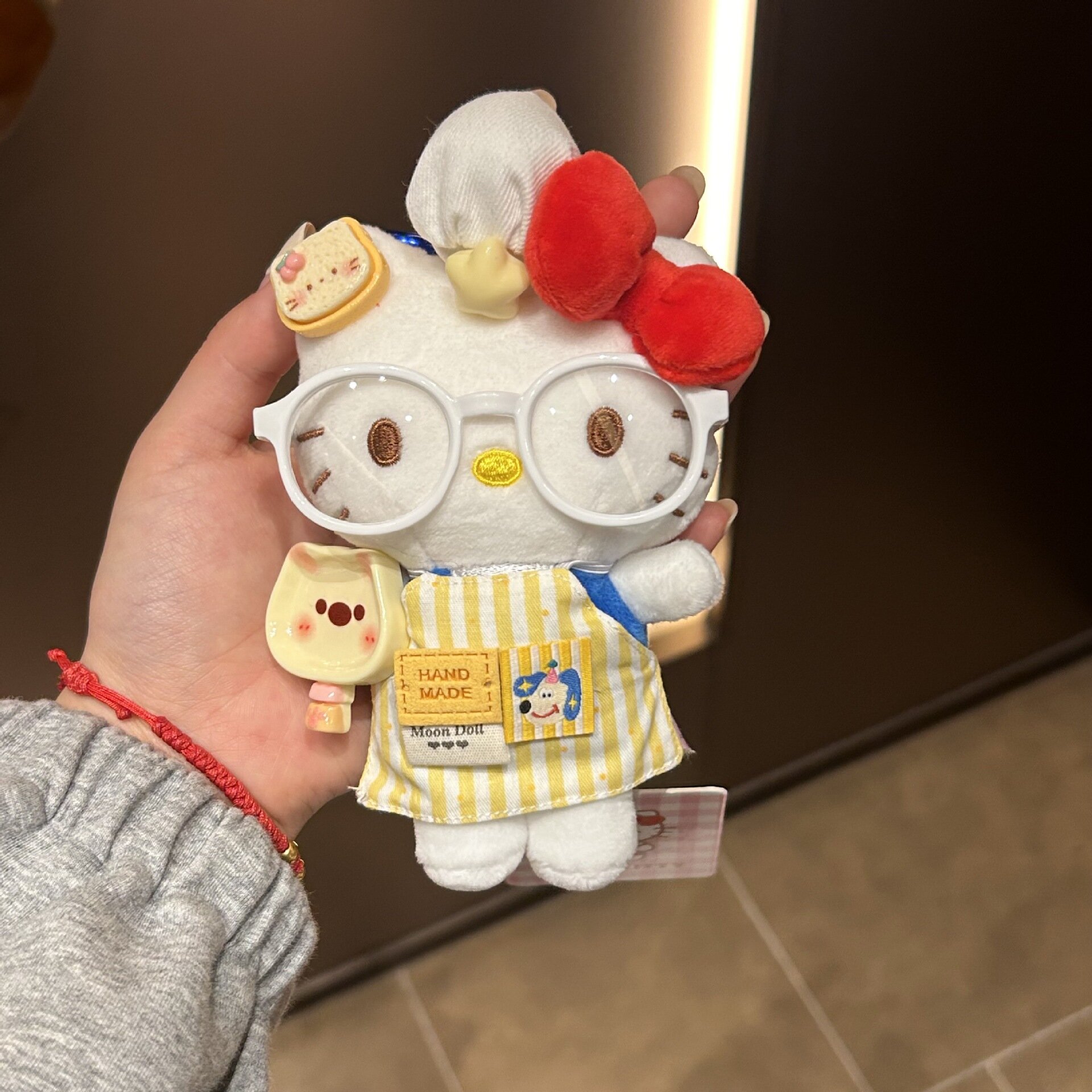 Оригинальная плюшевая кукла Hello Kitty, брелок для сумки, фартук, повар, темно-синий, стоит, 15 см - желтый