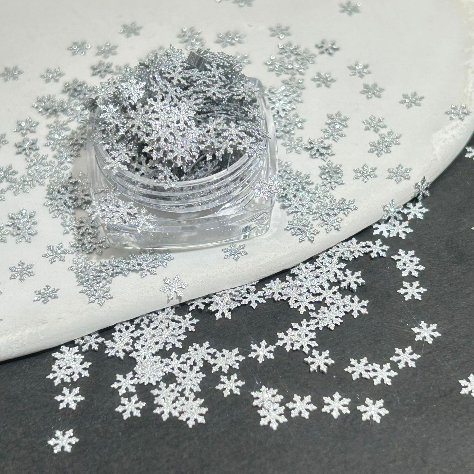 Сверкающий 4 мм серебристый отражающий глиттер 30 мл для маникюра, ручной работы, рождественской декорации