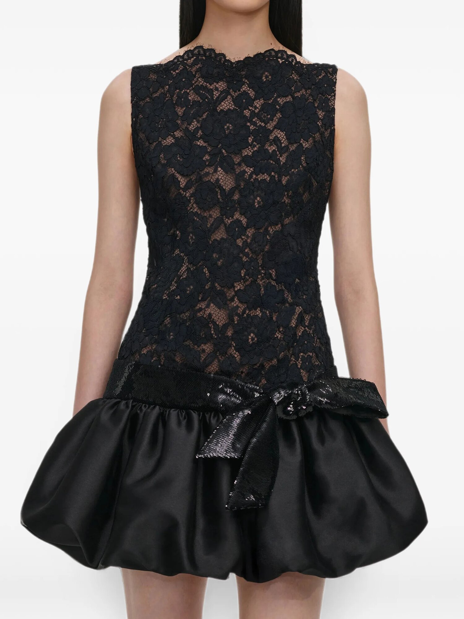 Платье Self-Portrait Black lace bubble hem mini dress, размер 6 — фото 1