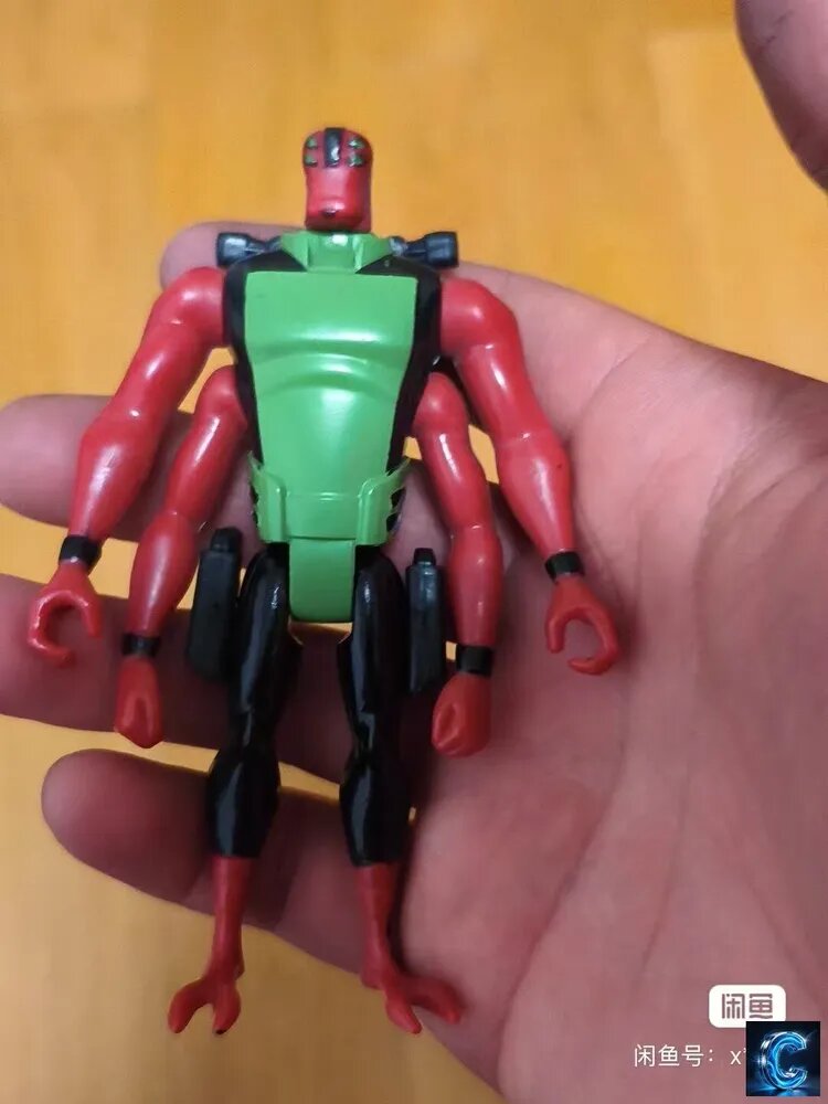 Фигурка Бен 10 (BEN 10) из пластика, многоцветная