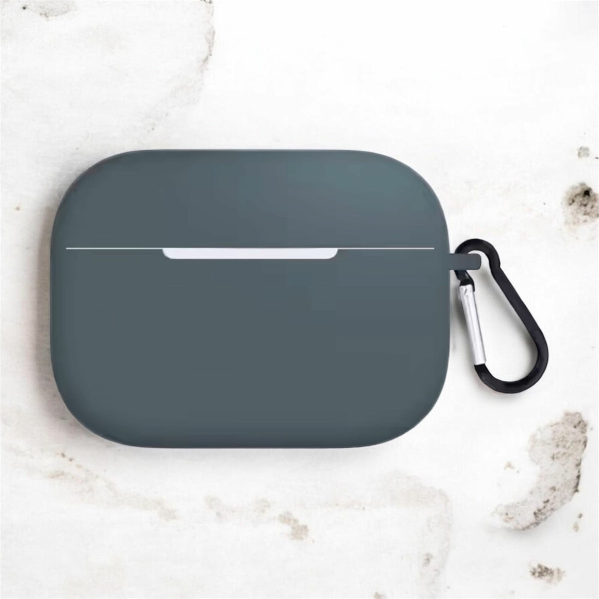 Чехол силиконовый для наушников AirPods 4