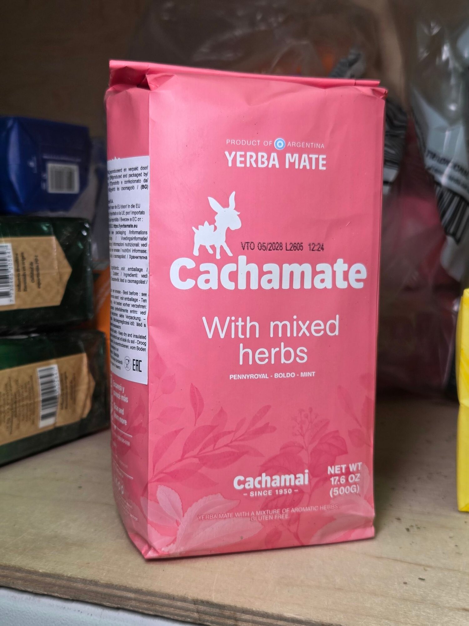 Йерба мате Cachamate Mezcla de Hierbas (rosa), 500 г.