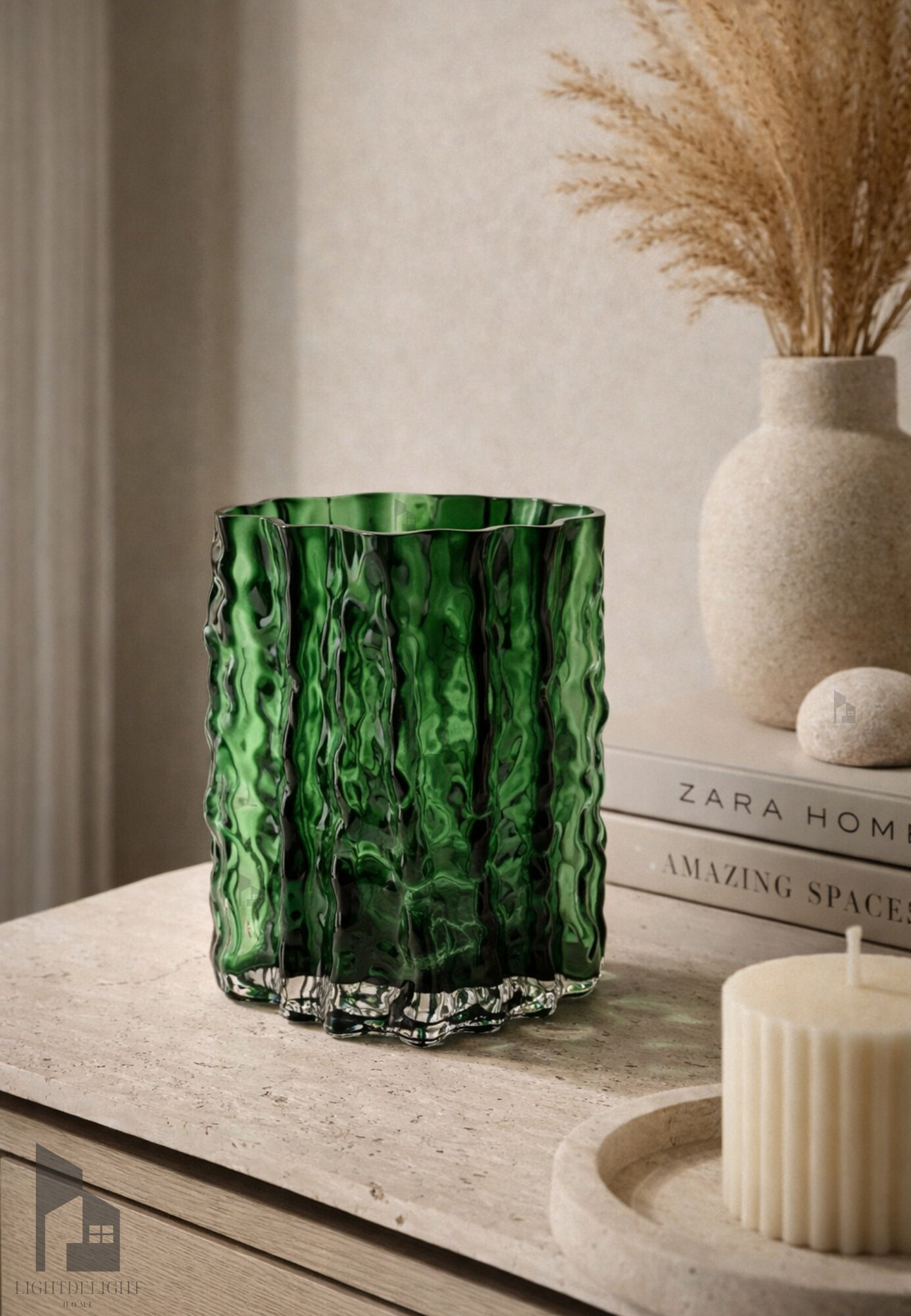 Ваза для цветов интерьерная Gry green glass vase 20 см | 1,5 л. для цветов
