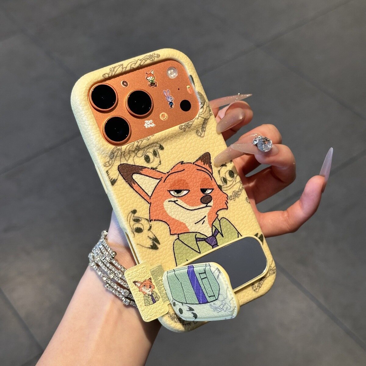 Желтый Лис Ник Чехол для Huawei P50 Pro Кожаная Подставка с Зеркалом Мультяшный