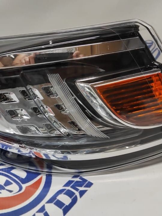 Фонарь левый внешний MAZDA 6 GH 10-13 LED Sport