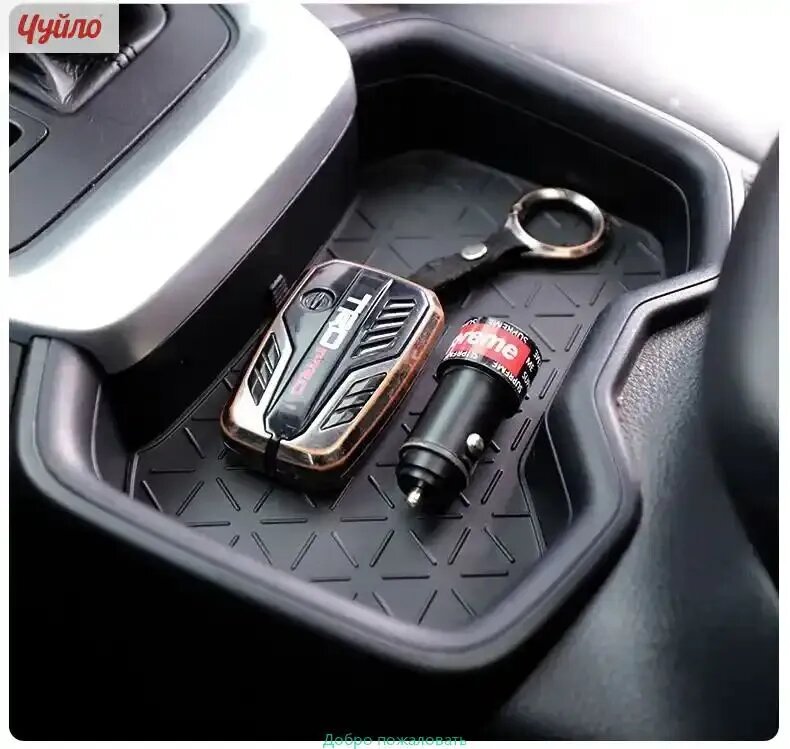 Коврик подставка на подстаканник для Toyota RAV4 АКПП (Тойота Рав 4) XA50 2019 2020 2021 2022