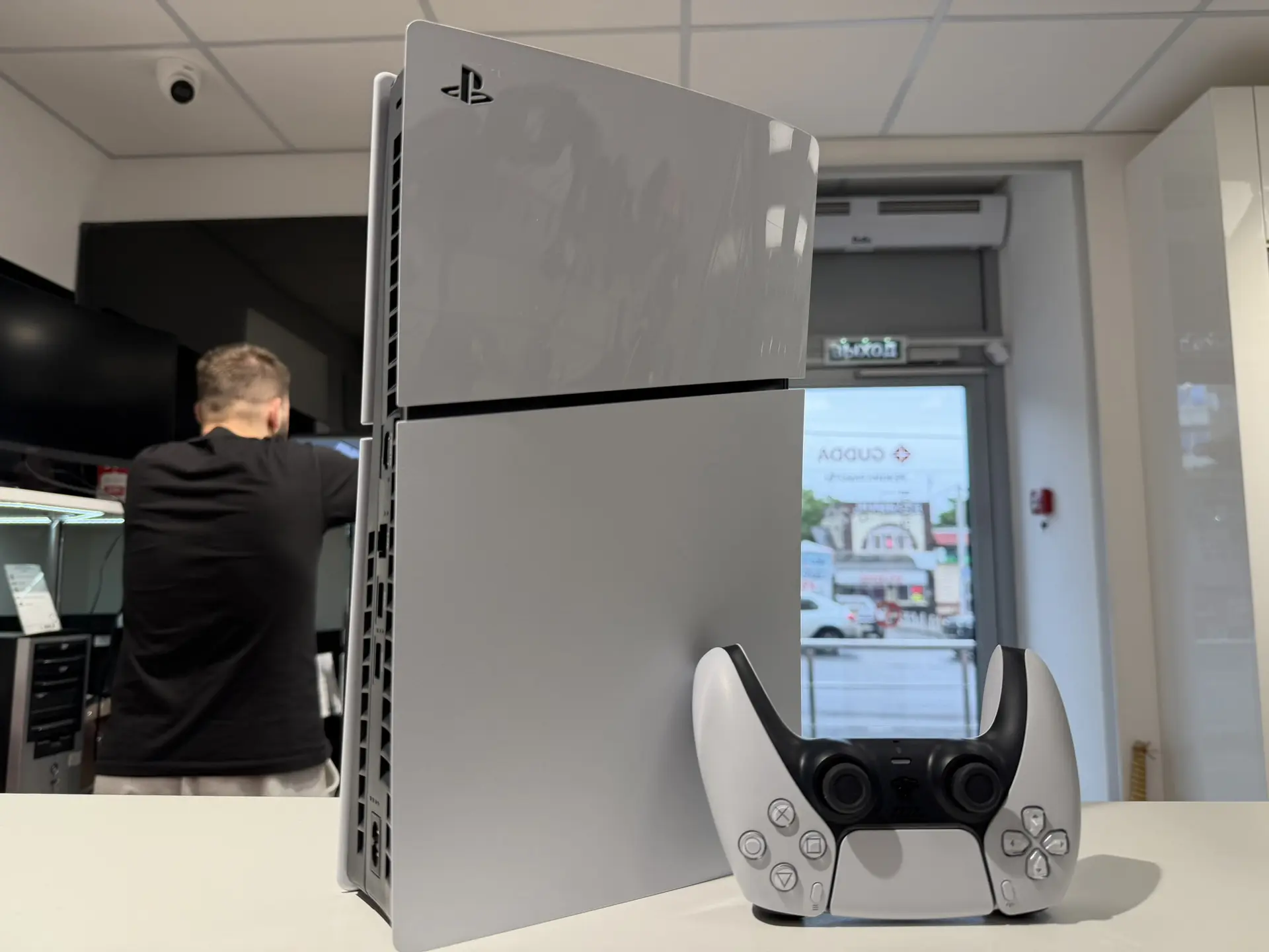 Игровая приставка Sony PlayStation 5 Slim 1TB без дисковода, лучшее решение для игр дома на большом экране