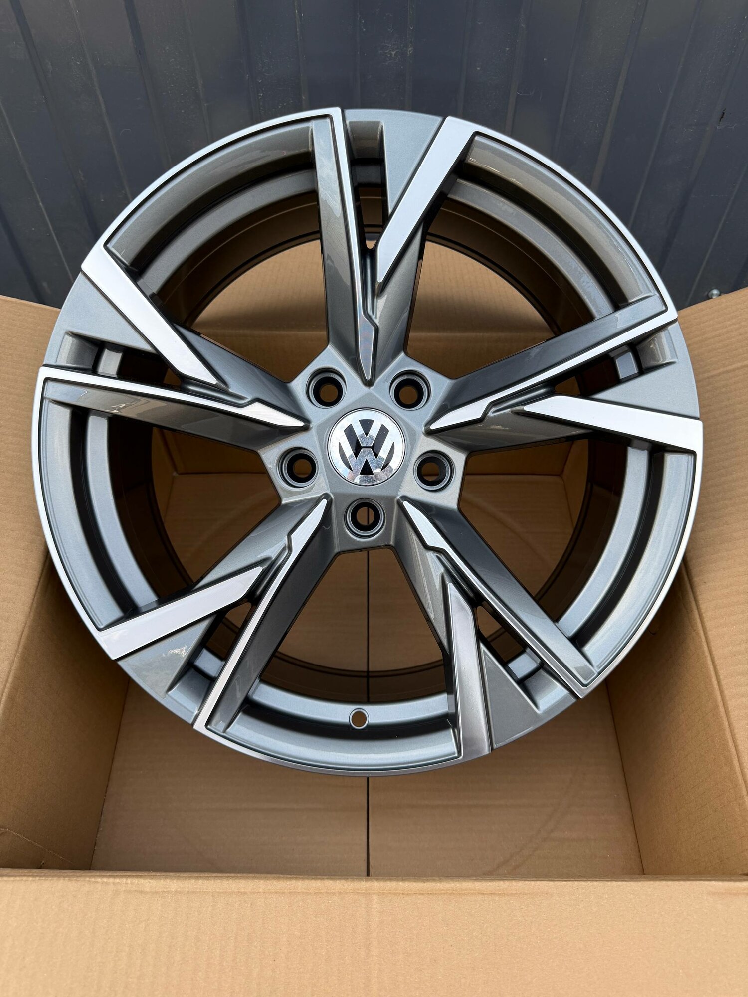 Литые диски Zumbo Wheels 7.5×R18 5×112