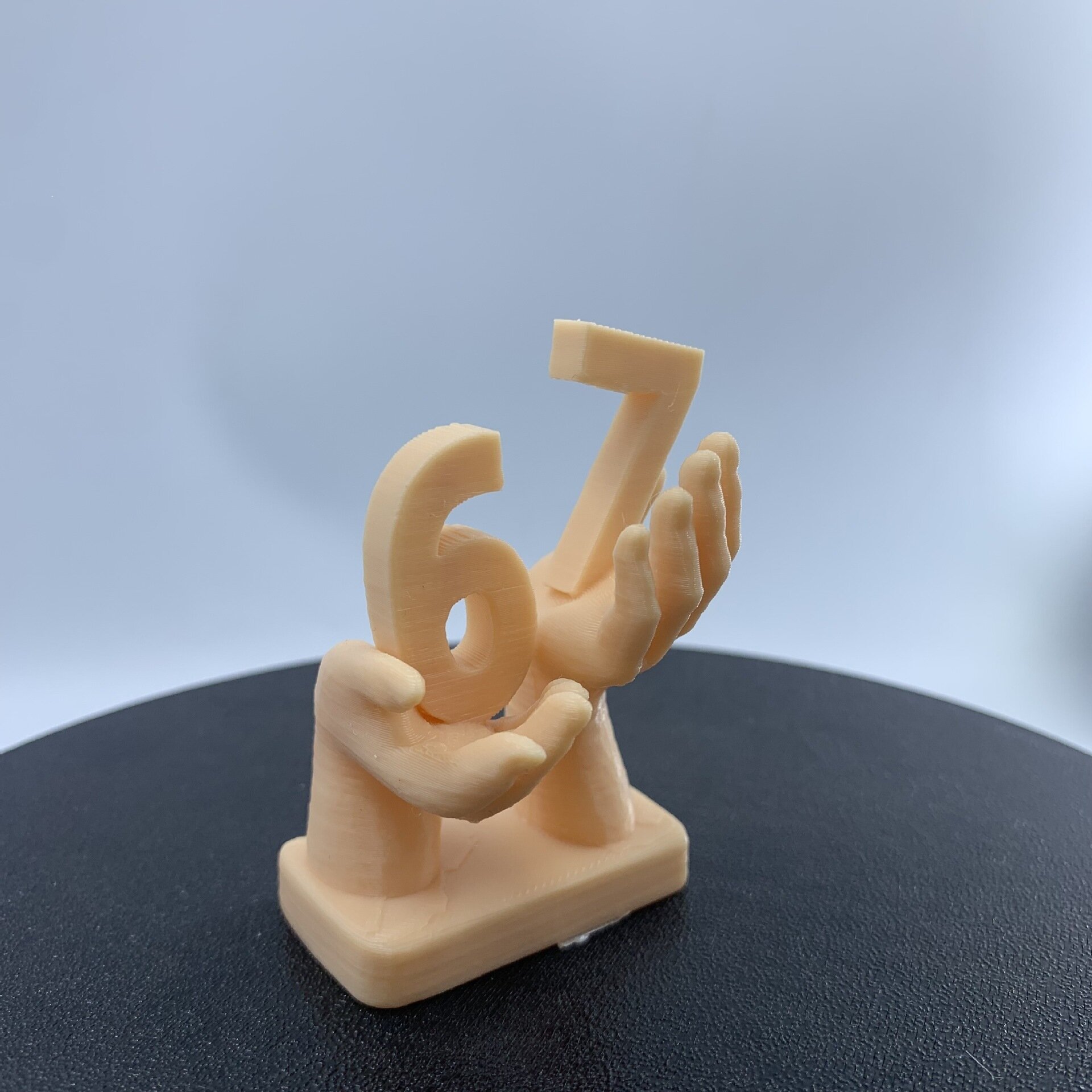 3D-печатная игрушка 67, настольный декоративный сувенир для дома, стильный подарок и коллекционный предмет, оригинальный автомобильный аксессуар для интерьера, праздничный декор, креативная модель руч