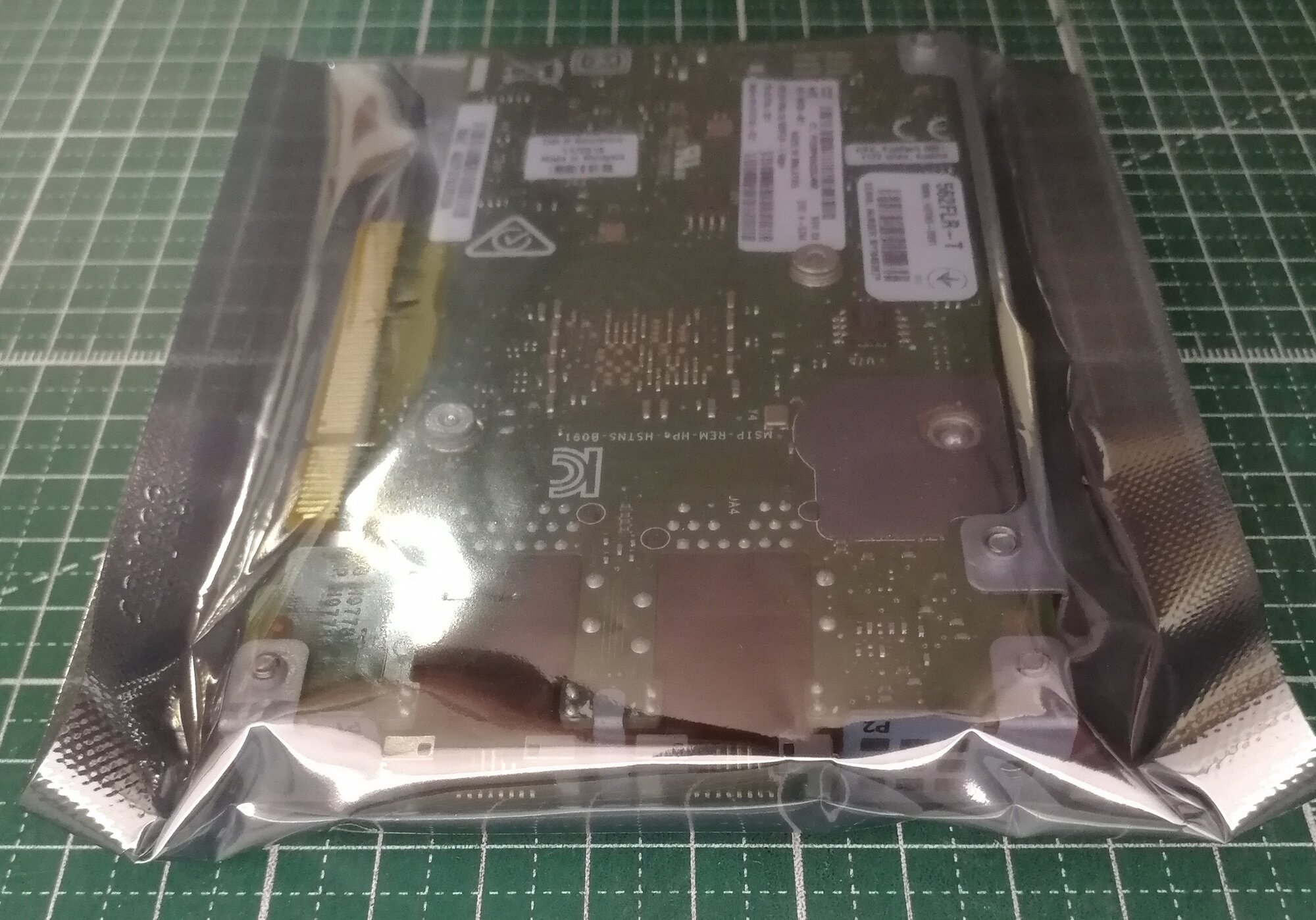 Сетевой адаптер HPE 817745-B21 Ethernet 10Gb 2-port 562FLR-T 840138-001 817743-001 P18458-B21