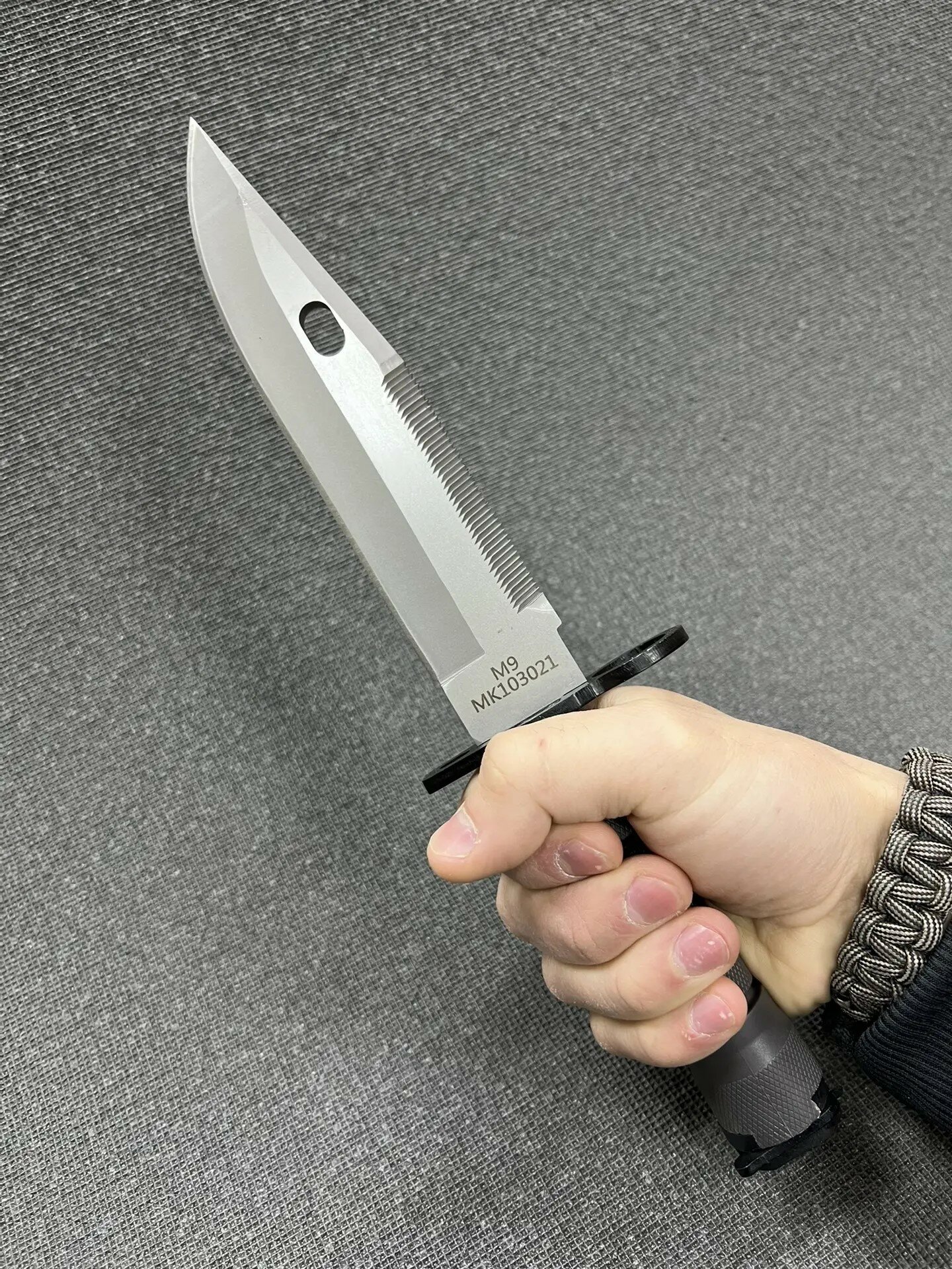 Нож туристический, тактический, из стали 440С, с пластиковыми ножнами, хаки