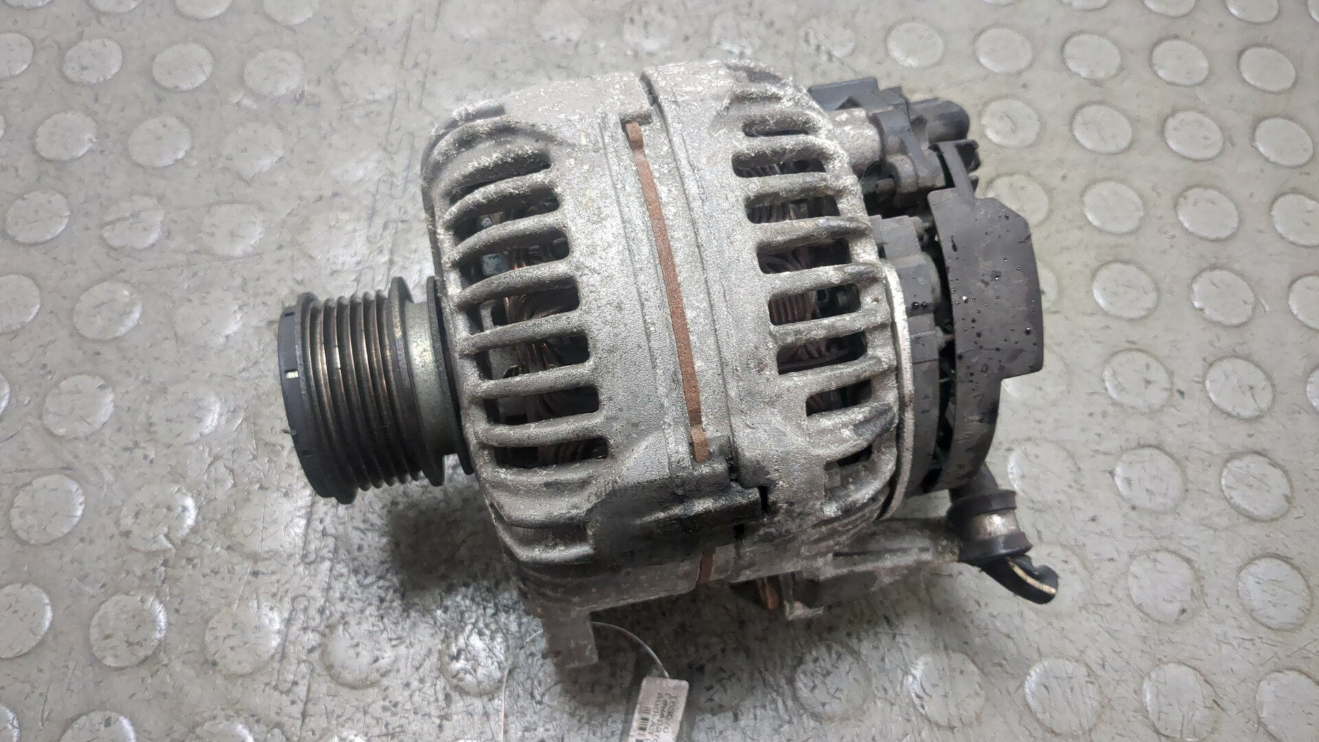 Генератор Audi A3 (8P) Б/У