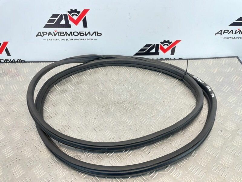 Уплотнитель проема двери Ford Mondeo 2001 1383580 B4Y CJBB, передний правый (с пробегом)
