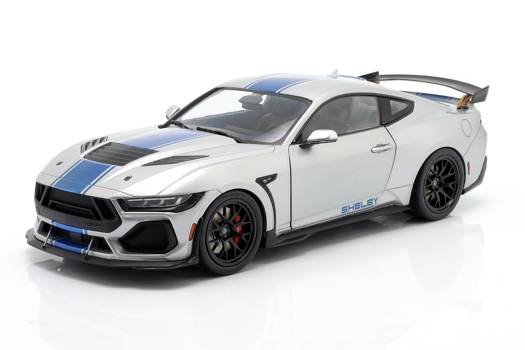 Ford shelby mustang super snake year 2025 silver-grey metallic / форд шелбй мустанг супер снаке силвер-грей металлик