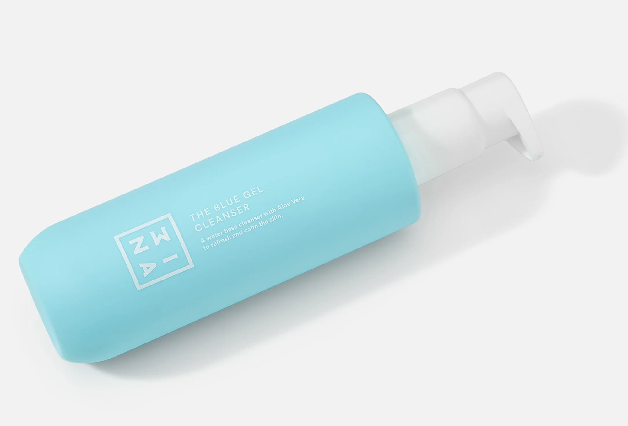 Мицеллярный гель для умывания 3INA THE BLUE GEL CLEANSER 200 мл