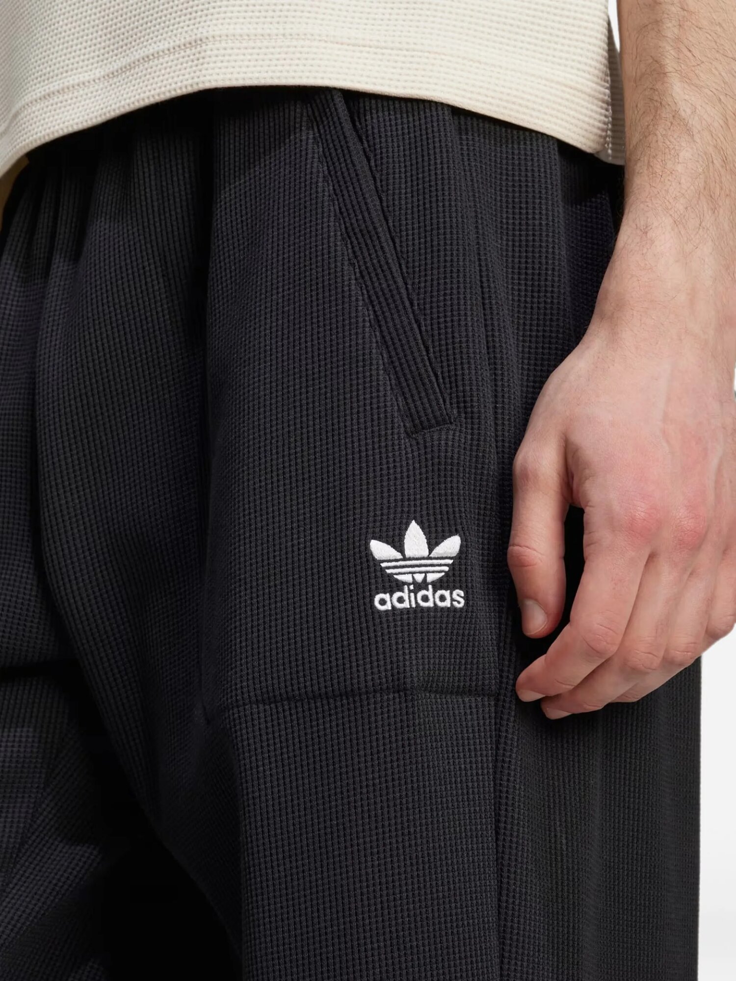 Брюки adidas Trefoil Essentials track pants, размер 38 UK — фото 1