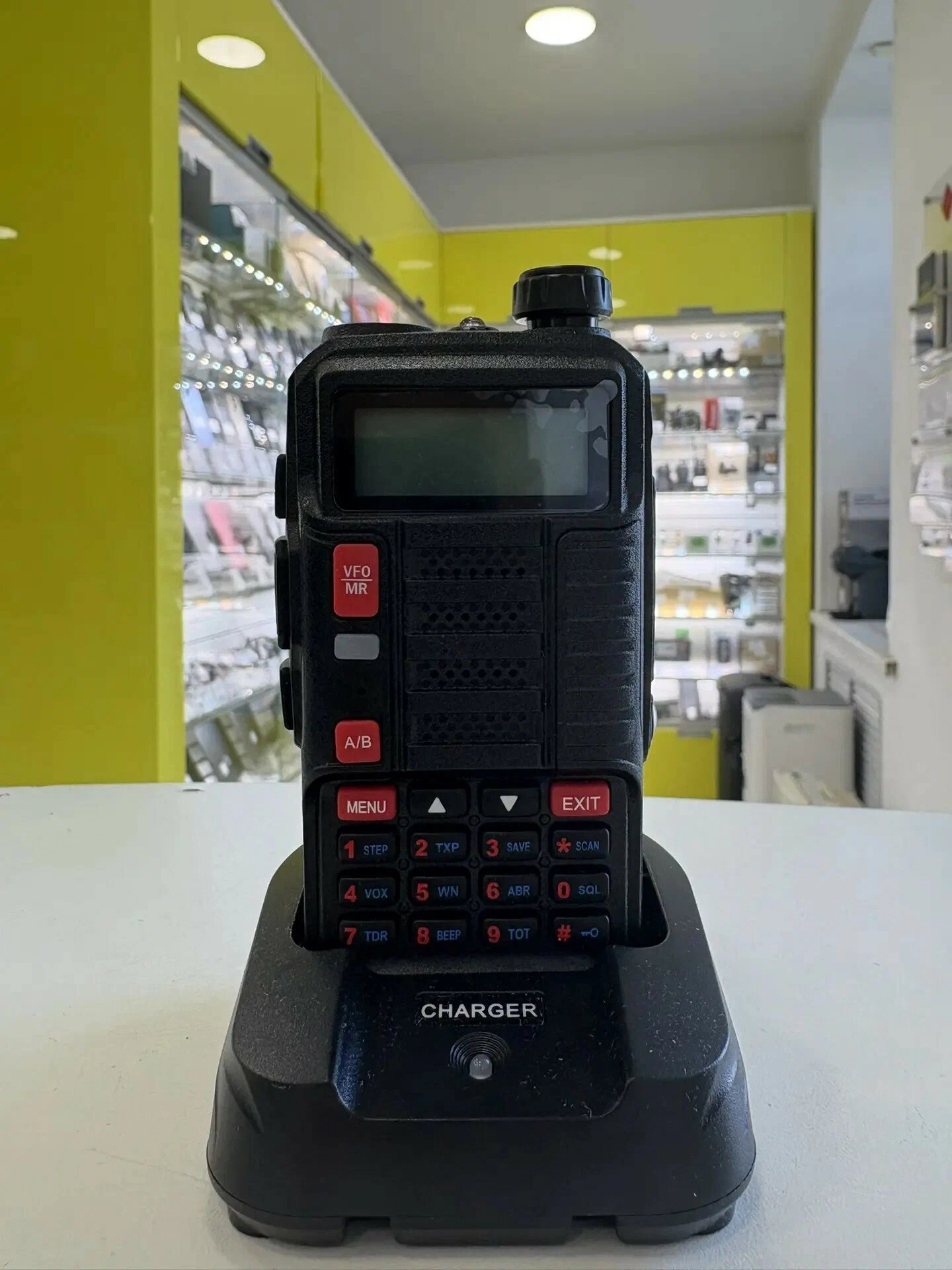 Рация Baofeng TR-818UV, портативная, двухдиапазонная, для общения на расстоянии — фото 1
