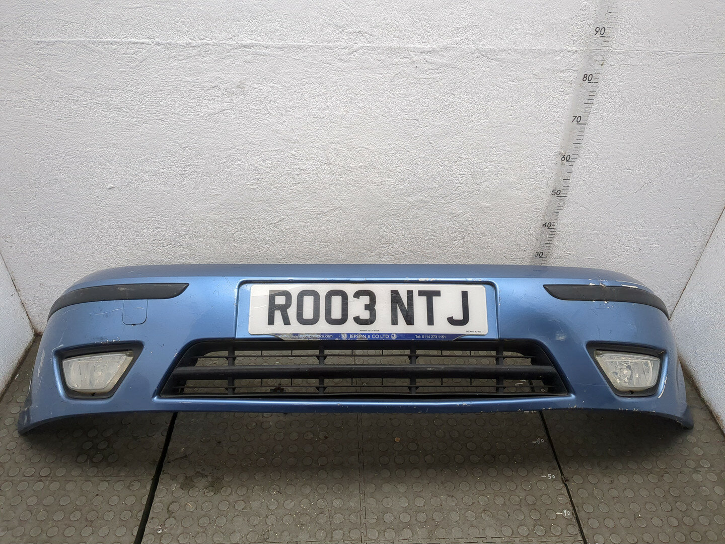 Бампер передний Ford Focus 1 Б/У