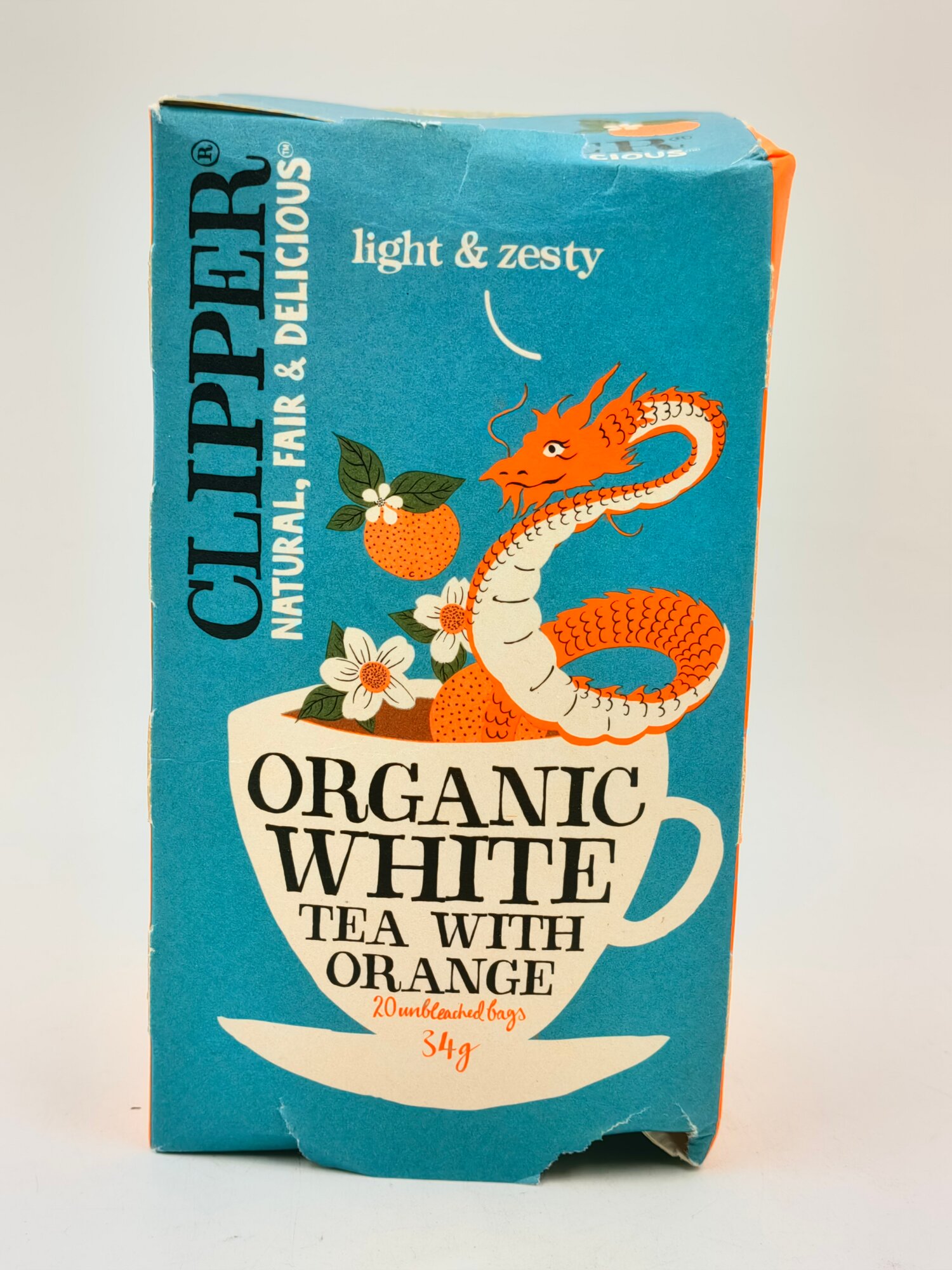 Подмята пачка - Чай белый CLIPPER "White Tea With Orange" с апельсином 20 пакетиков 34 г (из Финляндии)