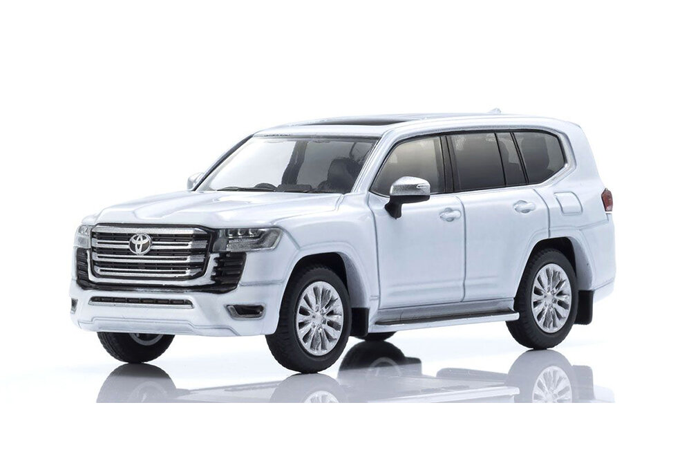Модель коллекционная KYOSHO Toyota land cruiser zx 2021, white (длина модели 6-10 см)