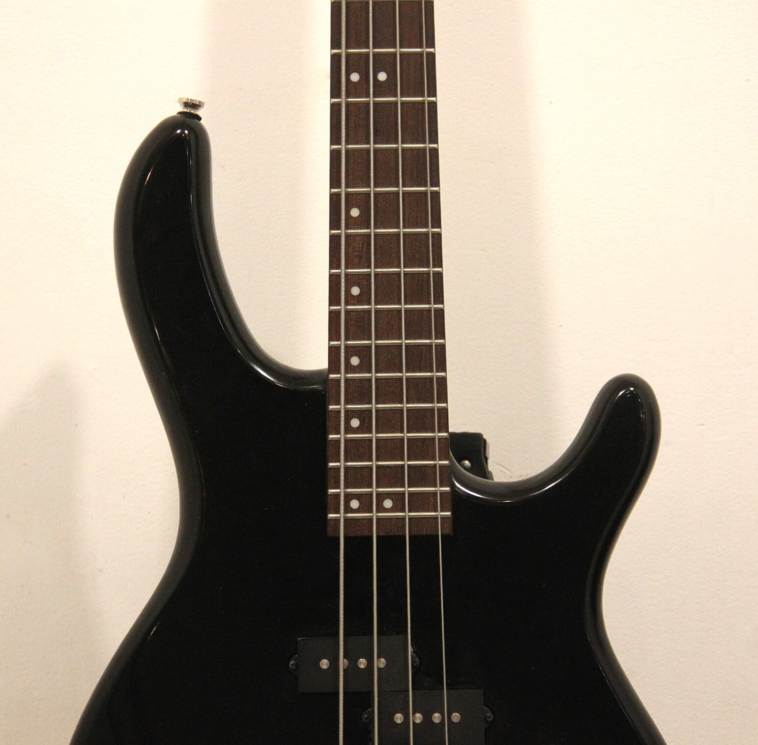 Бас-гитара Cort Action-Bass-Plus-BK — фото 1