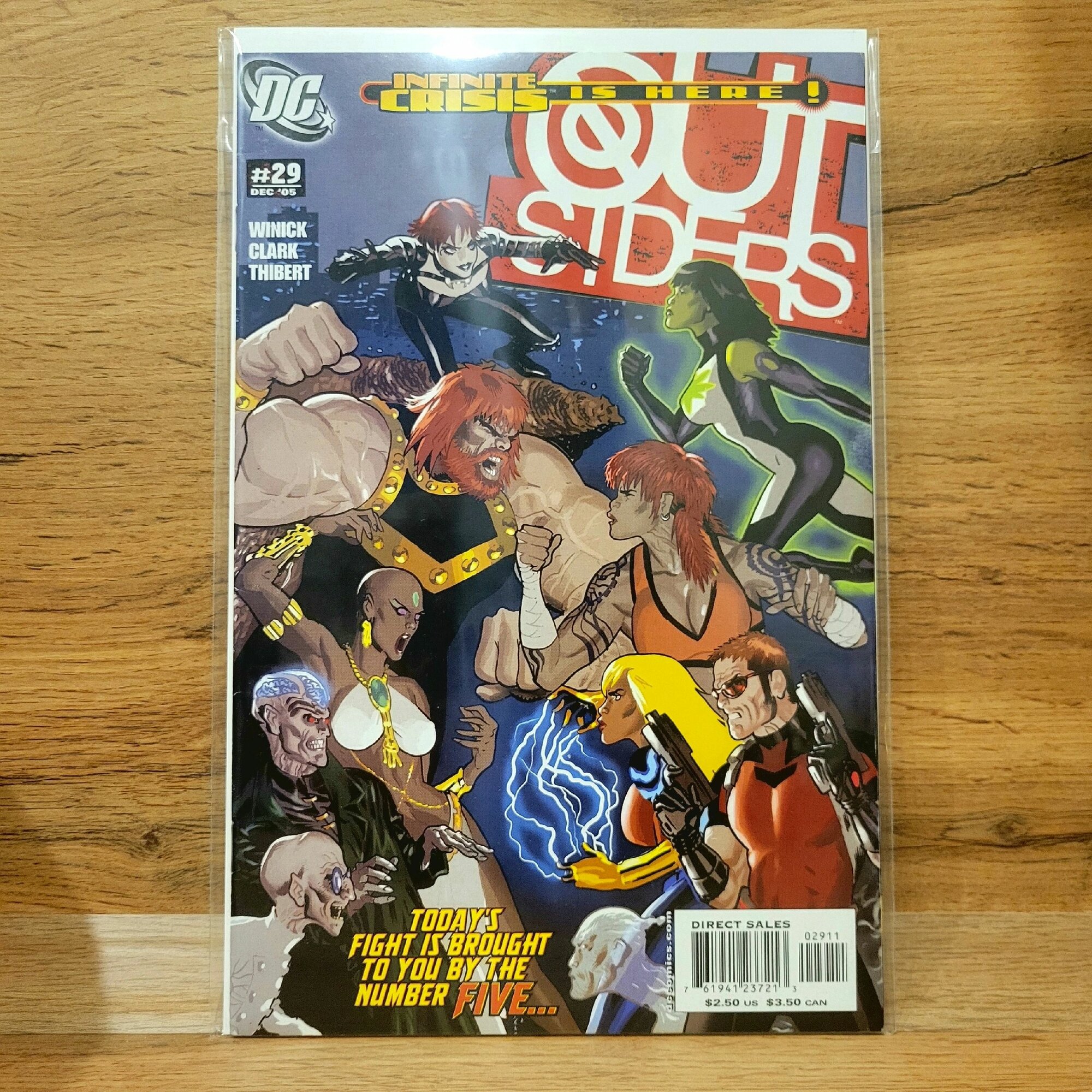 Комикс Outsiders #29. Комикс (сингл) на английском языке
