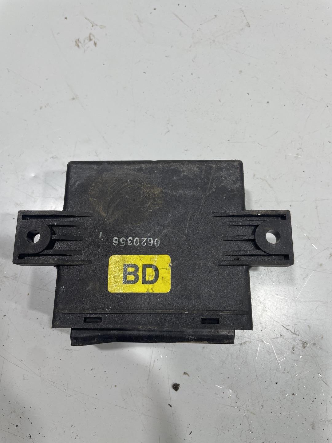 Блок управления светом Opel Astra G (1998 - 2009) 09135156