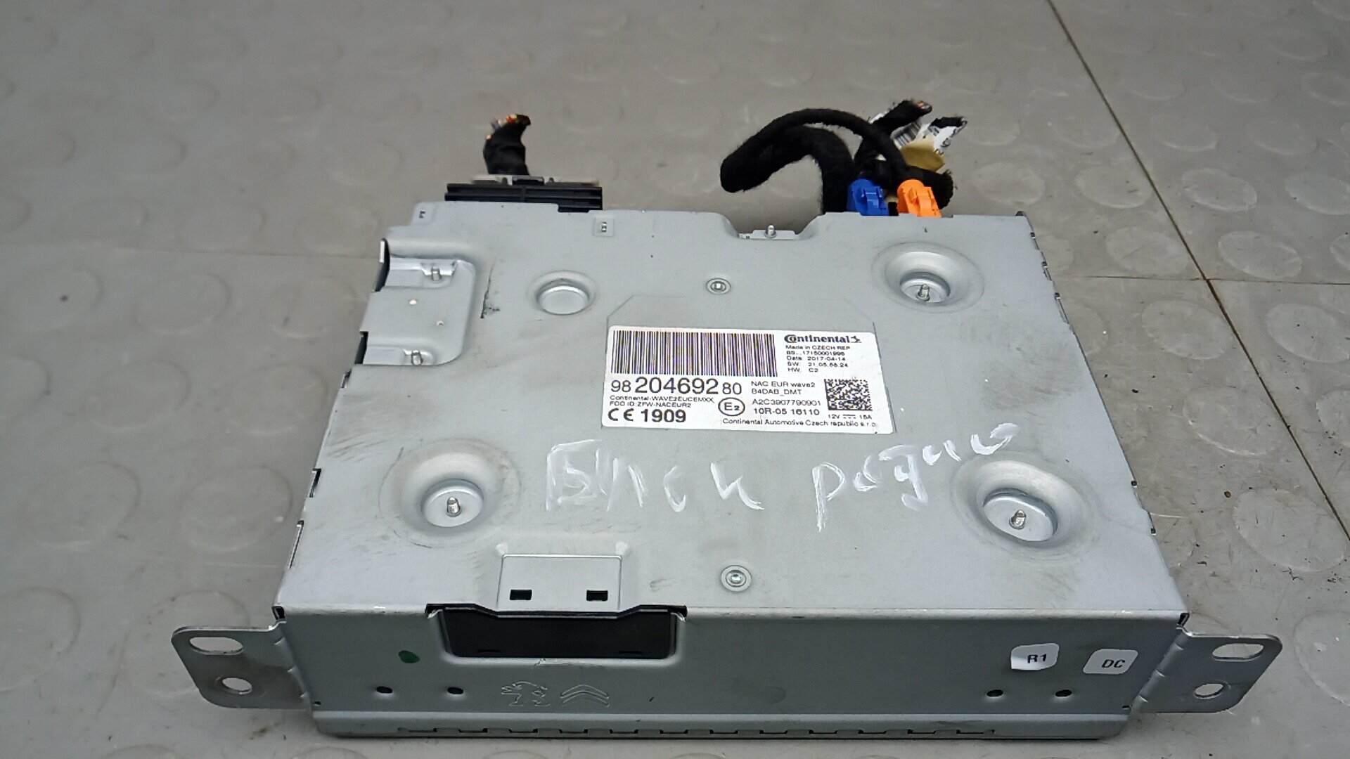 Блок радио PEUGEOT 3008 2, Номер 9820469280