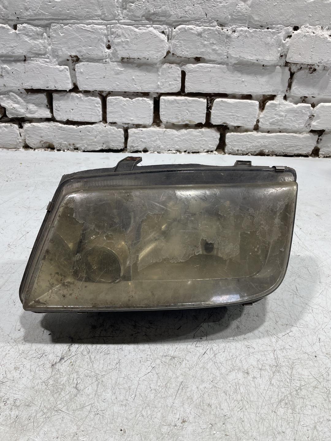 Фара левая Volkswagen Bora 1 (1998 - 2005) 1J5941017
