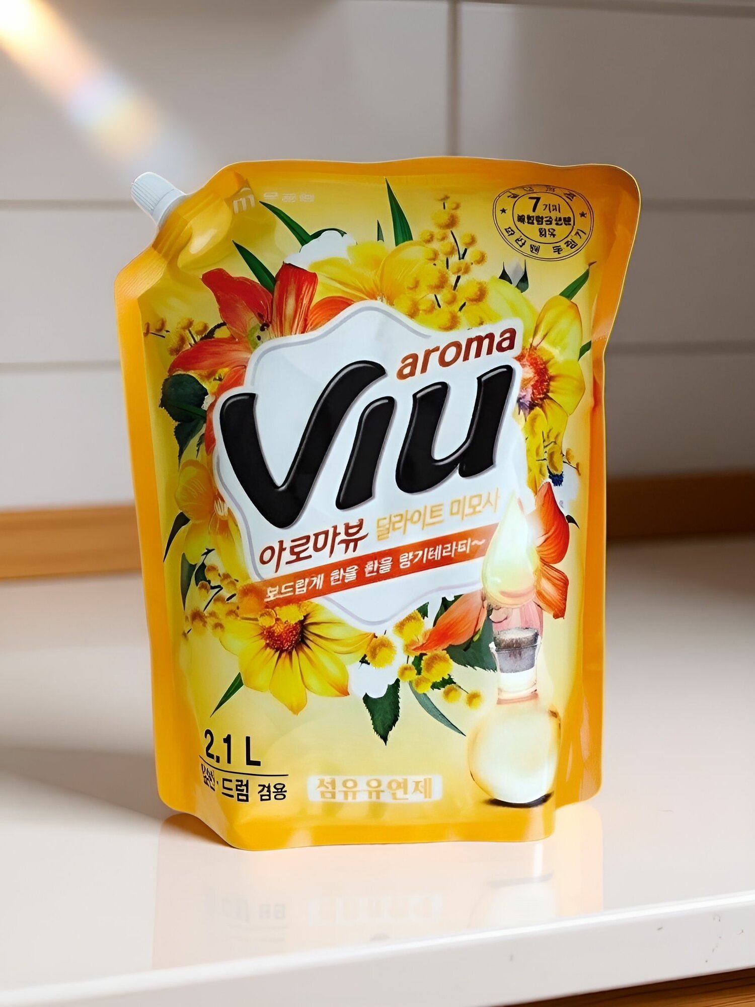 VIU-кондиционер для белья Aroma Viu golden Mimosa, 2.1л