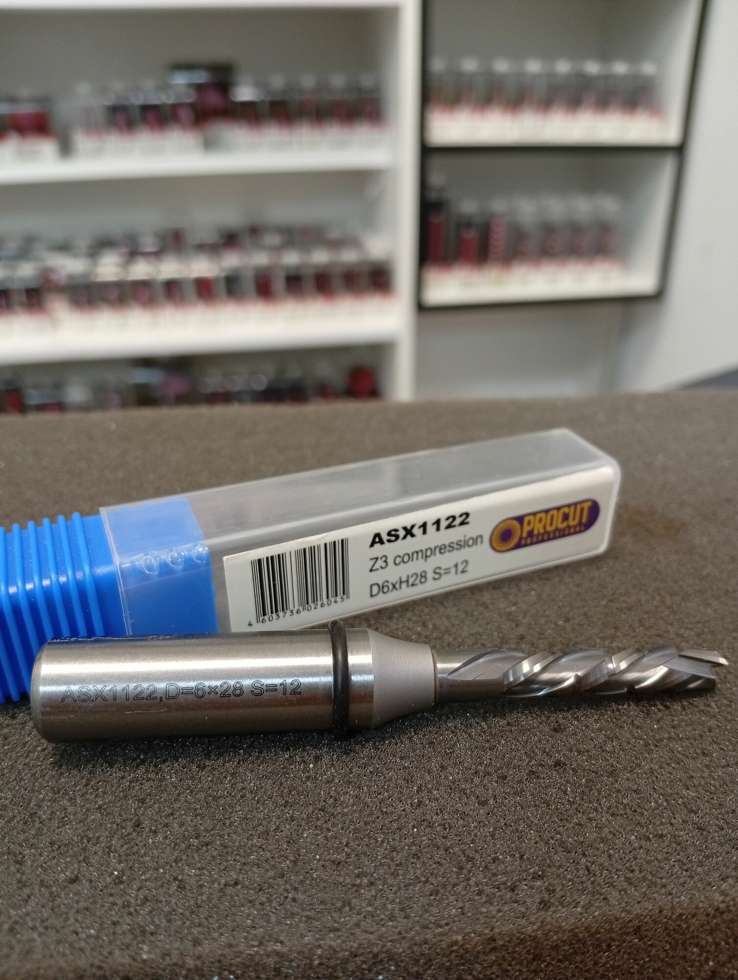 Фреза прямая пазовая монолитная Z3 компрессионная D 6x28 S 12 PROCUT PROFESSIONAL ASX1122