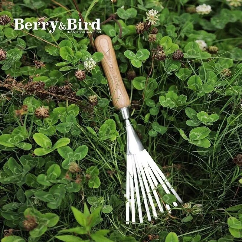 Рыхлитель веерный садовый Berry&Bird для рыхления почвы и ухода за грядками