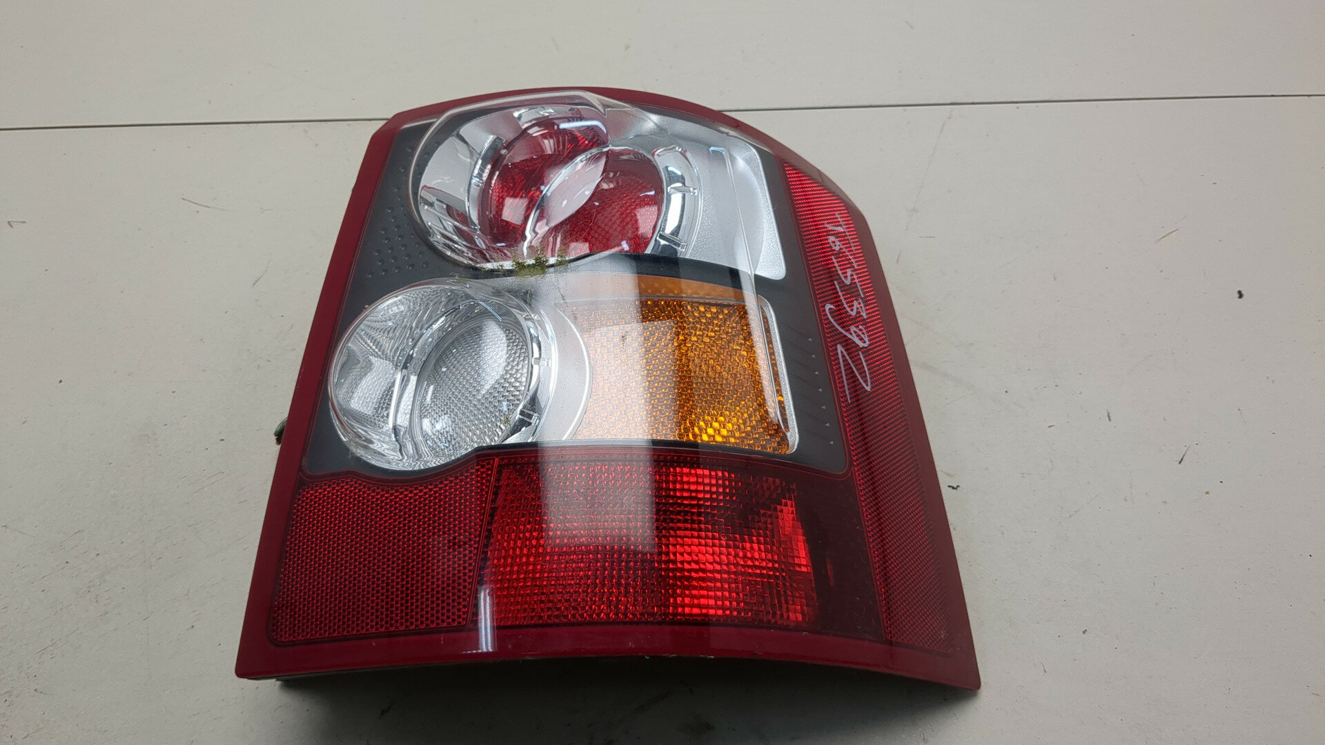 Фонарь (задний) правый Land Rover Range Rover Sport Б/У