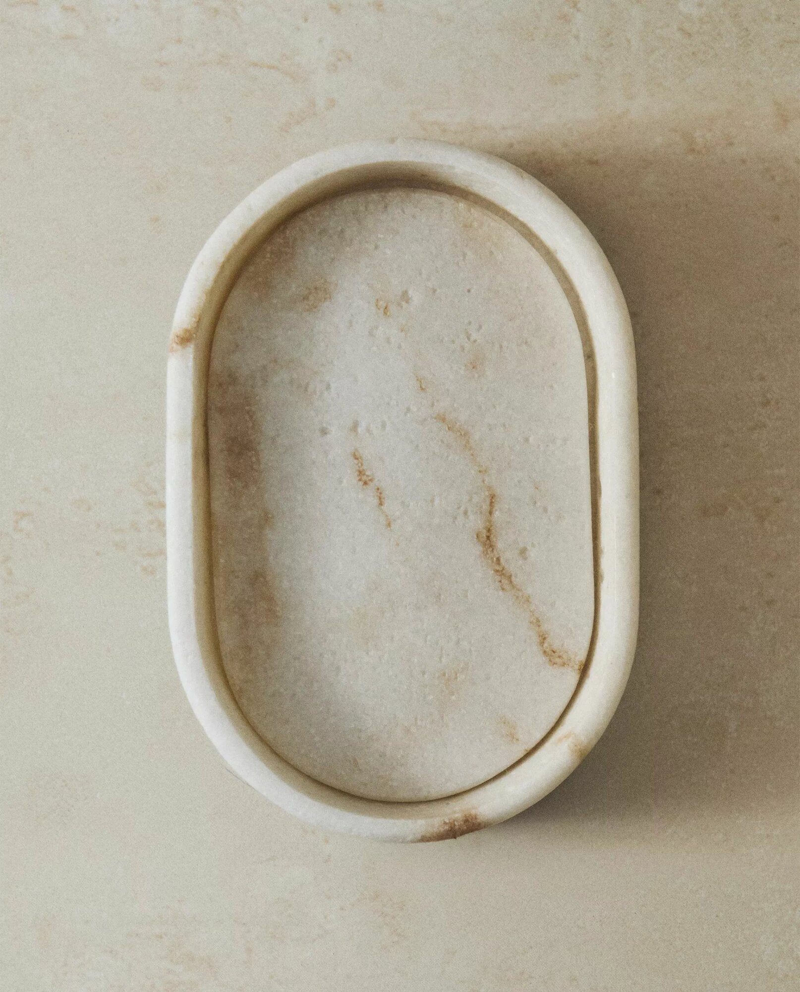 ZARA HOME Мыльница "MARBLE-EFFECT SOAP DISPENSER"