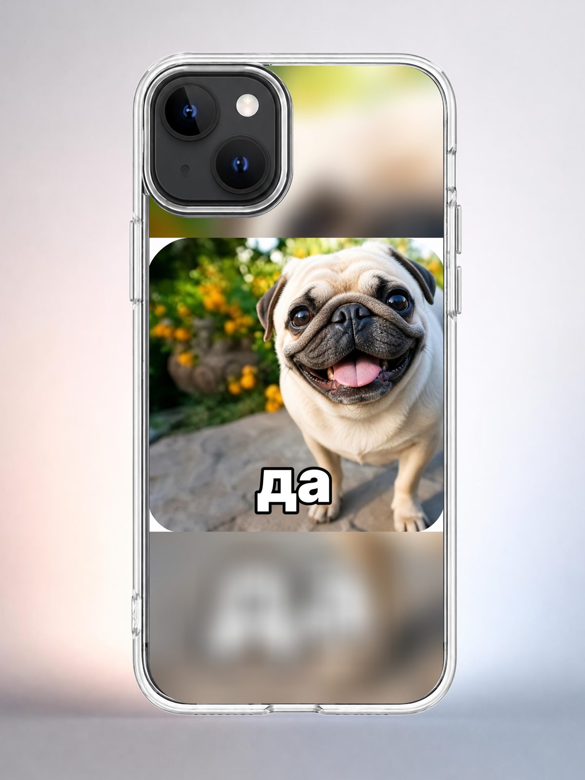 Чехол iPhone 15 Улыбающийся мопс Y2K Indie Sleaze