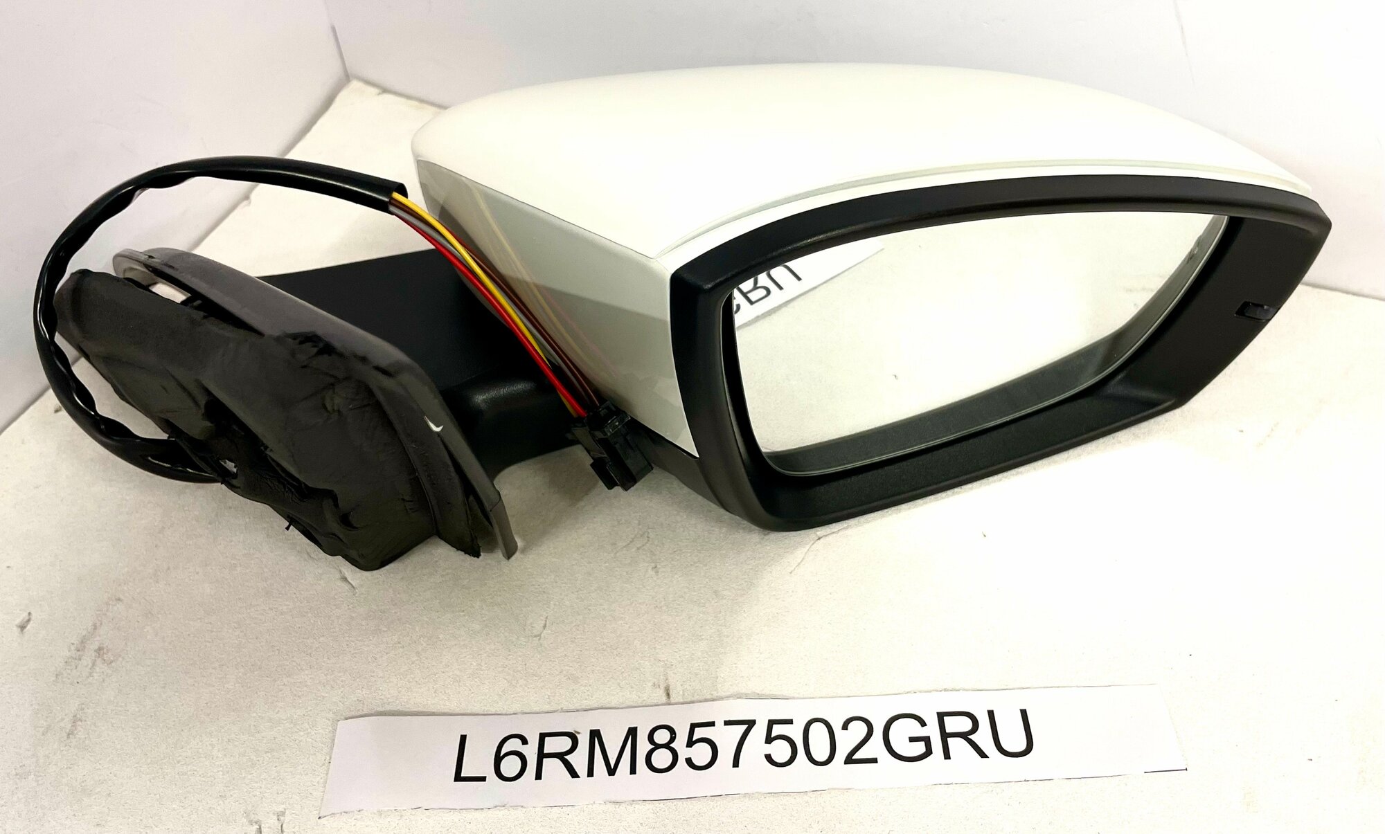 Зеркало правое va3 JETTA Faw L6RM857502GRU