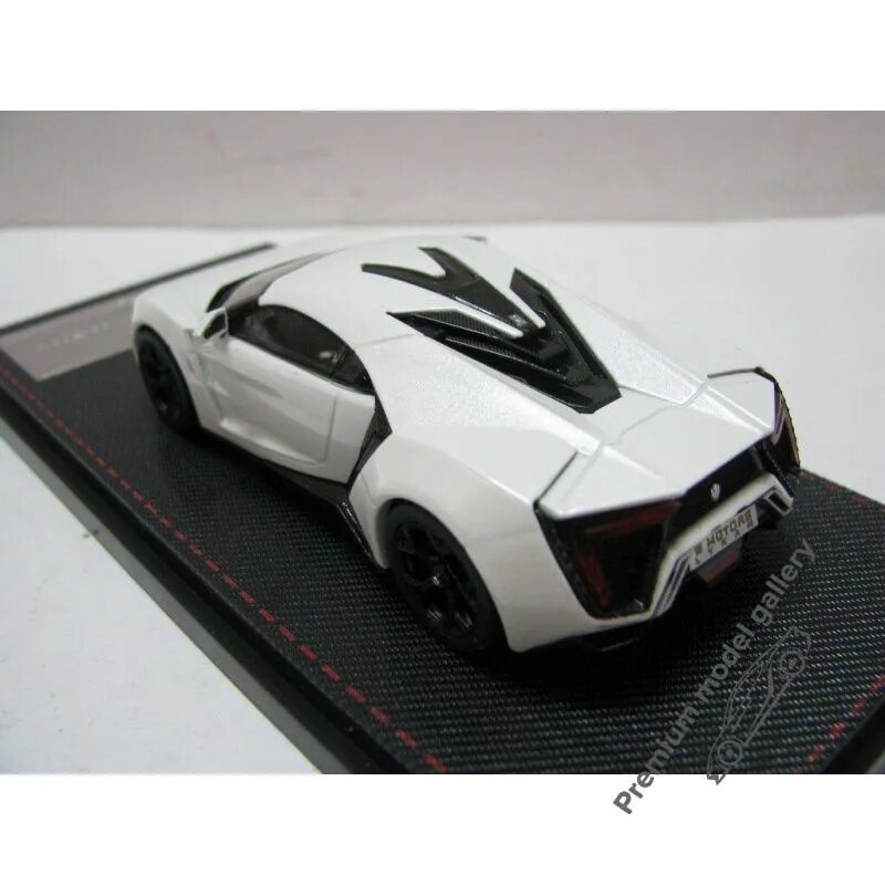 KENGFEI 1:43 W MOTORS LYKAN HyperSport, модель из сплава, жемчужно-белого цвета