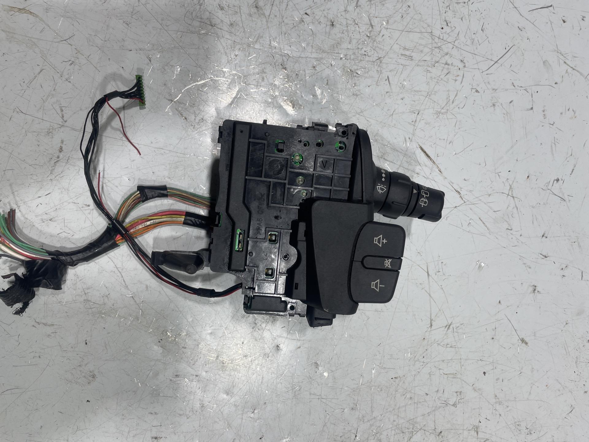Переключатель дворников Renault Scenic 2 (2003 - 2006) 385699627487