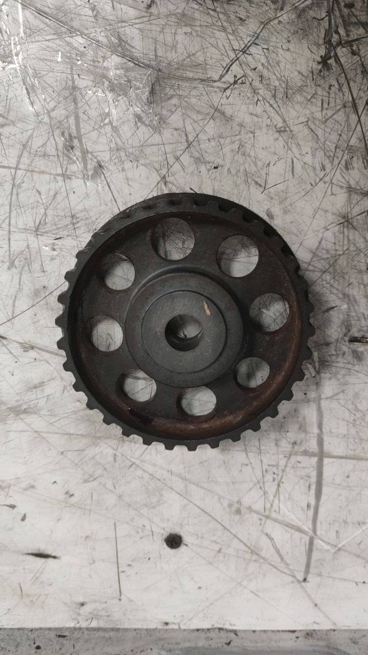 Шестерня ТНВД Volkswagen Transporter T4 (1990 - 2003) 046130111C