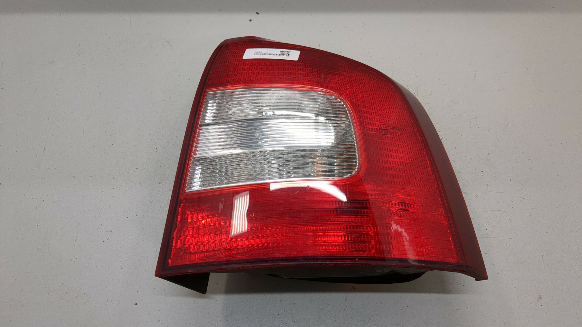 Фонарь (задний) правый Skoda Octavia (A5) Б/У