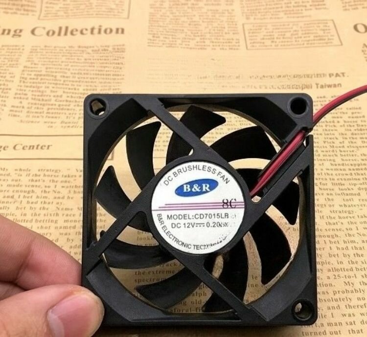 B & R CD7015LB DC12V 0.20A 7CM 2-проводной вентилятор охлаждения -