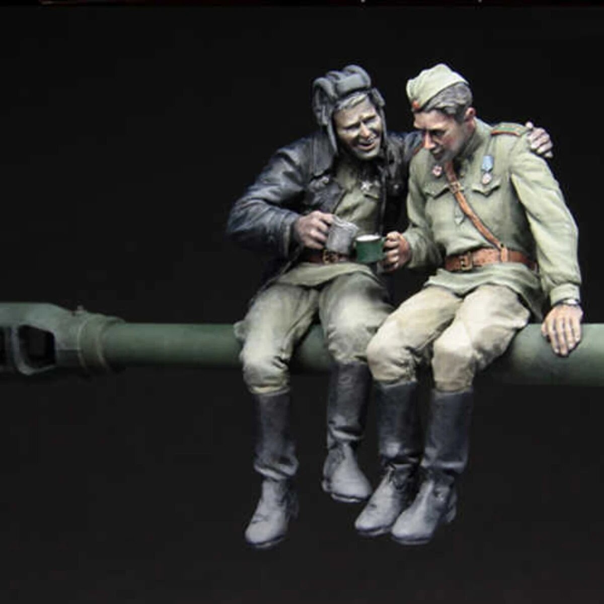 Модель танкиста Красной Армии из смолы 1/35