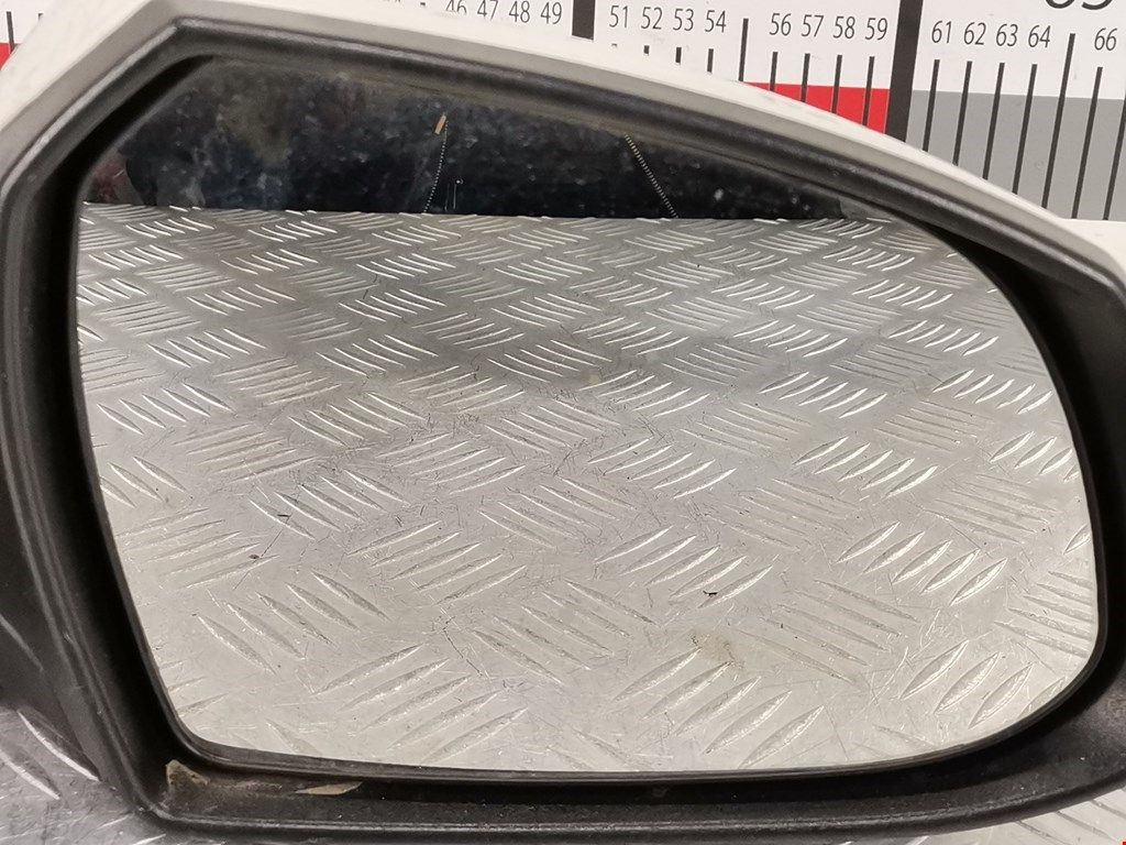 Зеркало боковое правое / 1447448 E13037563 87620B9130 для Hyundai i10 2 (с пробегом)