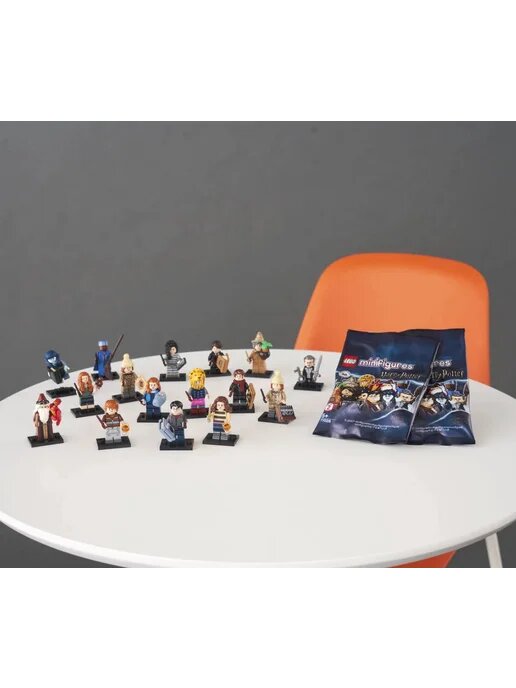 Конструктор LEGO Minifigures 71028-15 Невилл Лонгботтон — фото 1