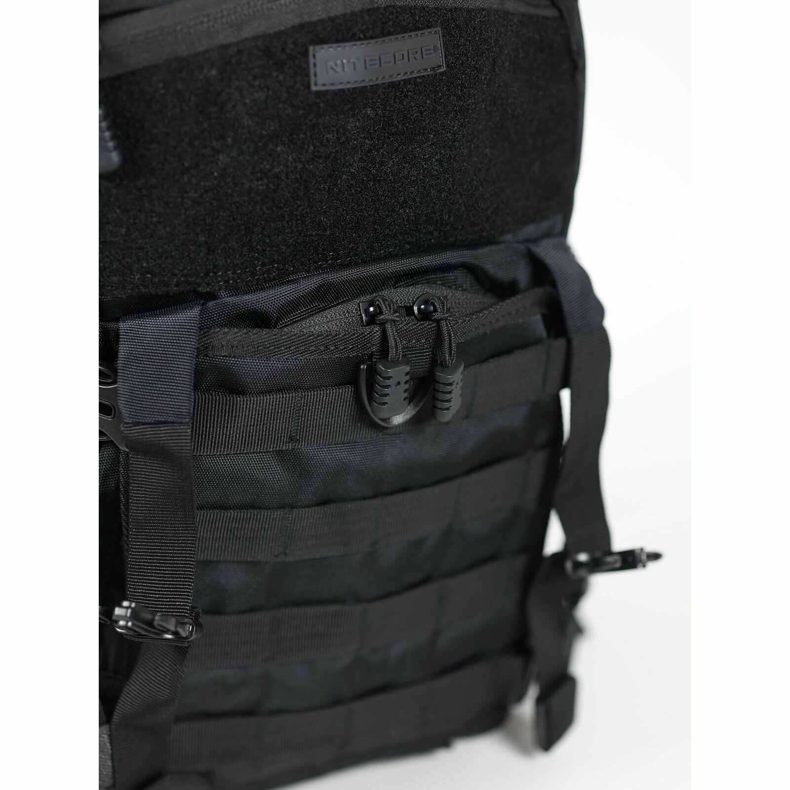 Рюкзак Nitecore BP20, black / Прочный тактический рюкзак 20 л для города, путешествий и активного отдыха — фото 1