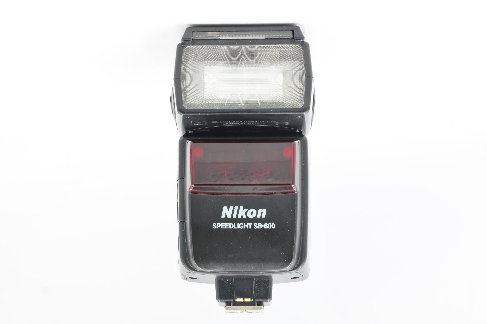 Вспышка Nikon SB-600