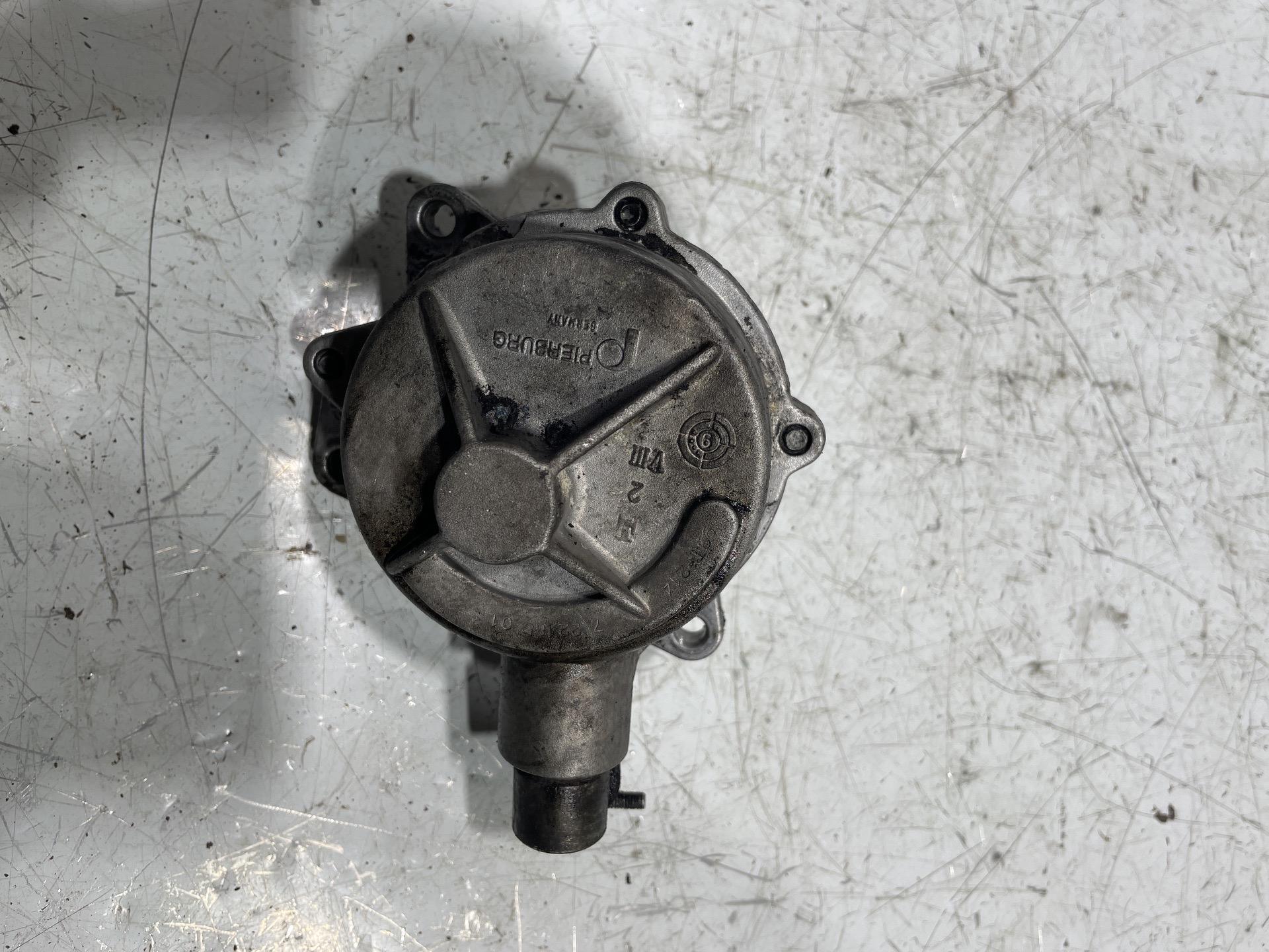 Вакуумный насос Audi A6 C5 (1997 - 2001) 059145100B