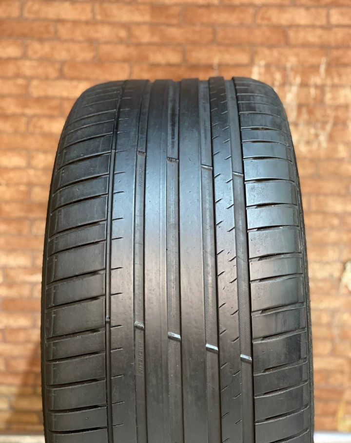 MICHELIN Pilot Sport 4 SUV 295/40 R21